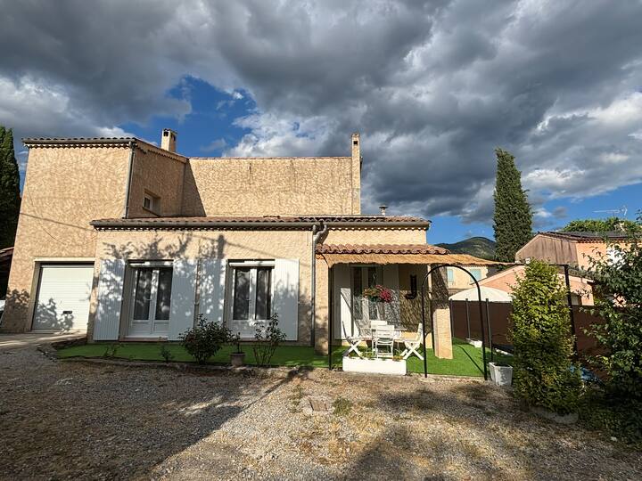 Chambre Dans Villa à Digne 04000 - Digne-les-Bains