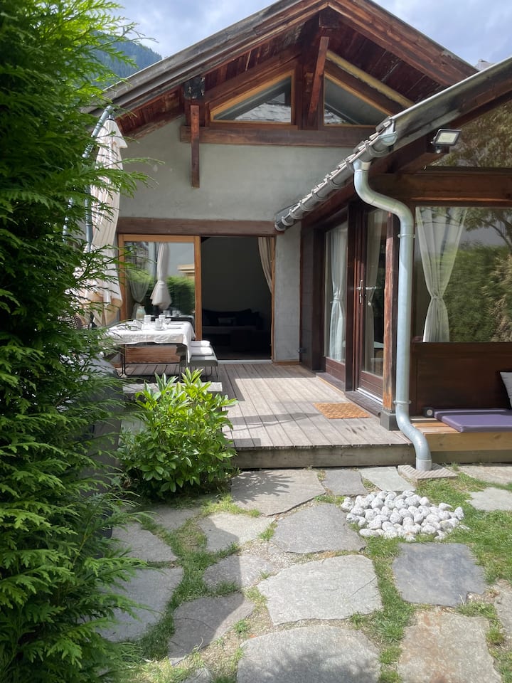 Duplex Avec Jardin En Hyper Centre.
*Chez Colette* - Flaine