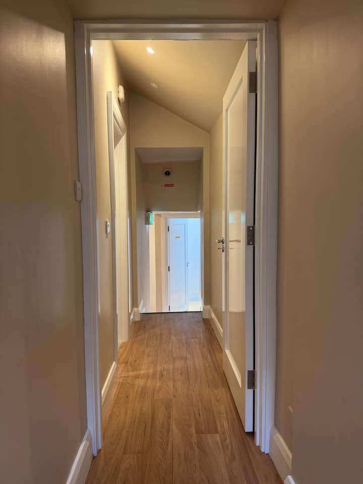 Yellowstone Apartment - Clare County