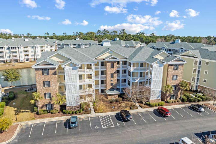 Myrtle Beach 3br W/ Lake & Pool Views + Golf - Myrtle Beach