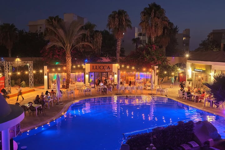 Caesar Resort & Spa- Pools- Signature Studio - Chypre du Nord