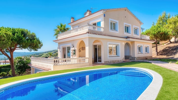 * Costacabana - Villa Ibiza * Prachtig Zeezicht! - Lloret de Mar