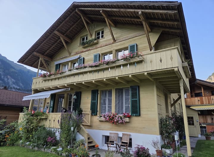 "Chalet Blumenau-ferien Im Herzen Von Kandersteg" - Kandersteg
