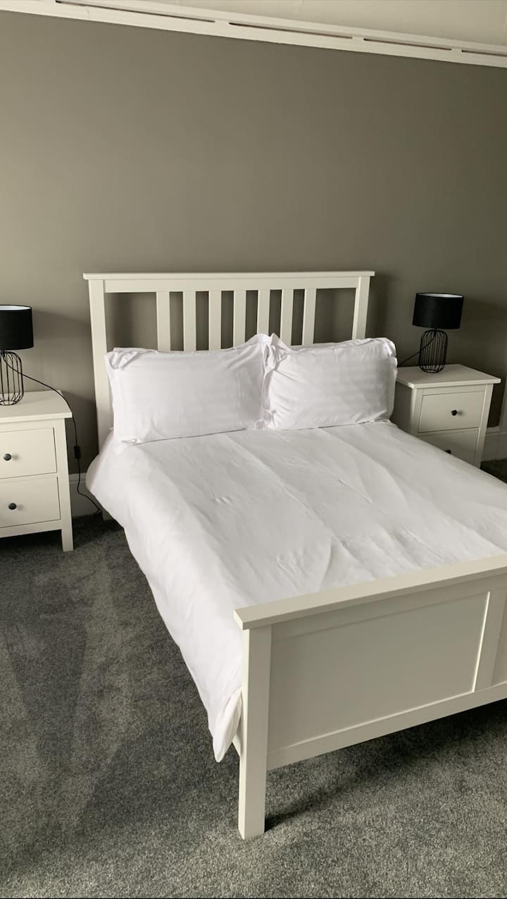 Family Room Ensuite Breakfast Included - Deal