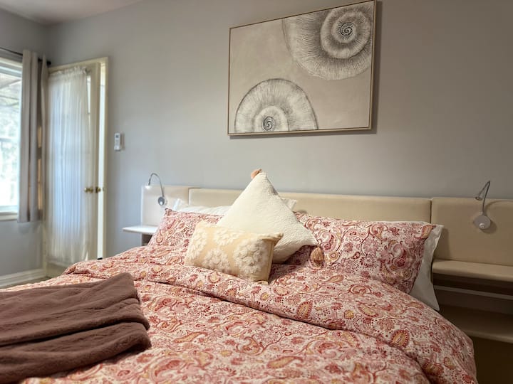 Flexible Stay\queen+twin+kitchen - Whittier, CA