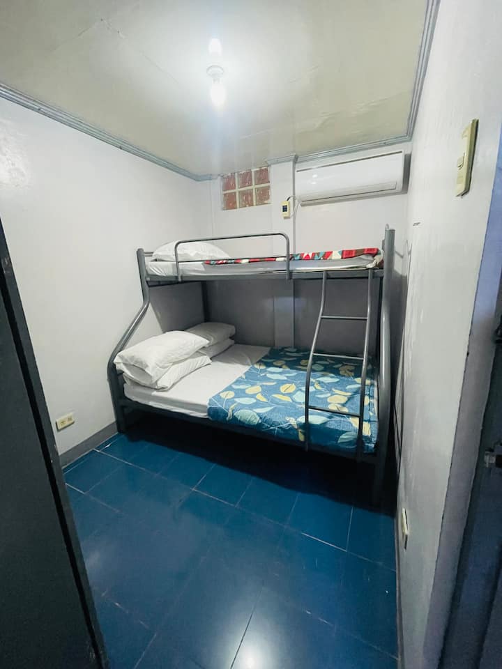 Spacious Apartmnt For Family 6 Person Near Binondo - Malabon