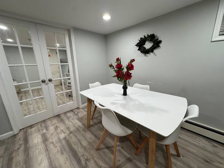 Beautiful Spacious Home For 3 - Union City, NJ