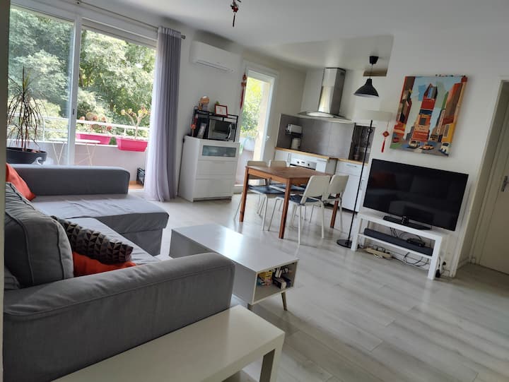 Joli Appartement Chaleureux - Marseille