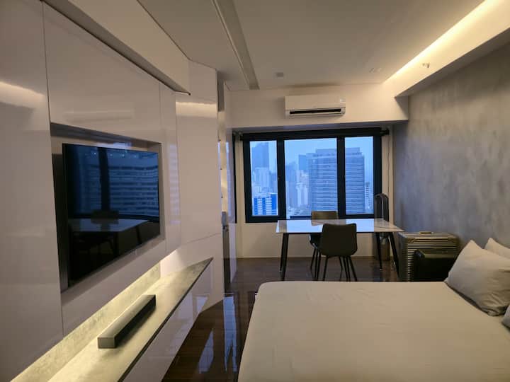 Modern Luxury Air Residences Makati Skyline Views - Makati