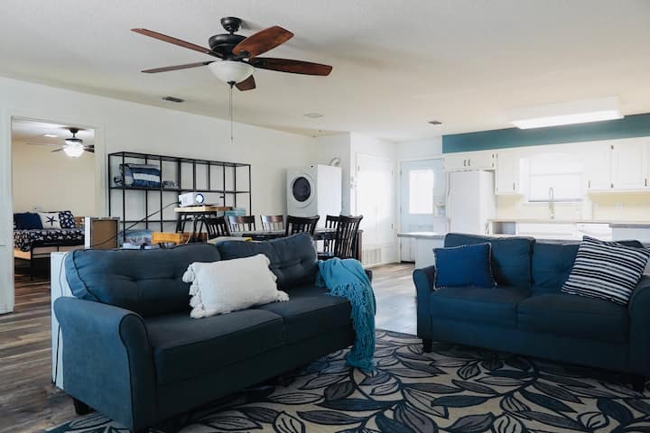 Cozy Pet & Horse Friendly Retreat For Families - Wichita Falls, TX