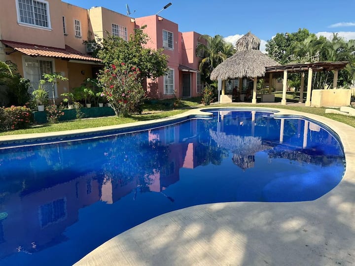 Casa Vacacional 3 Recamaras Y 3.5 Baños - Ixtapa Zihuatanejo
