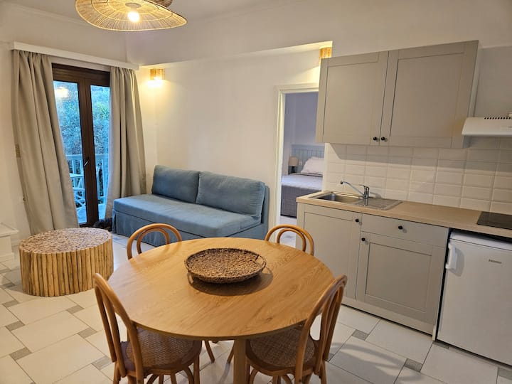Paralies Resort-xanemos - Skiathos