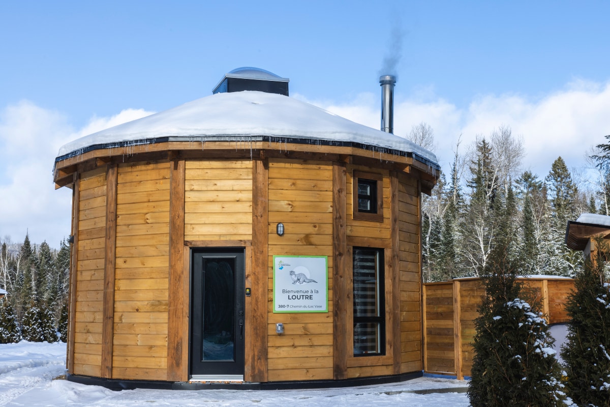 La Loutre - The Black River Woods - Yurts for Rent in Sainte-Émélie-de ...