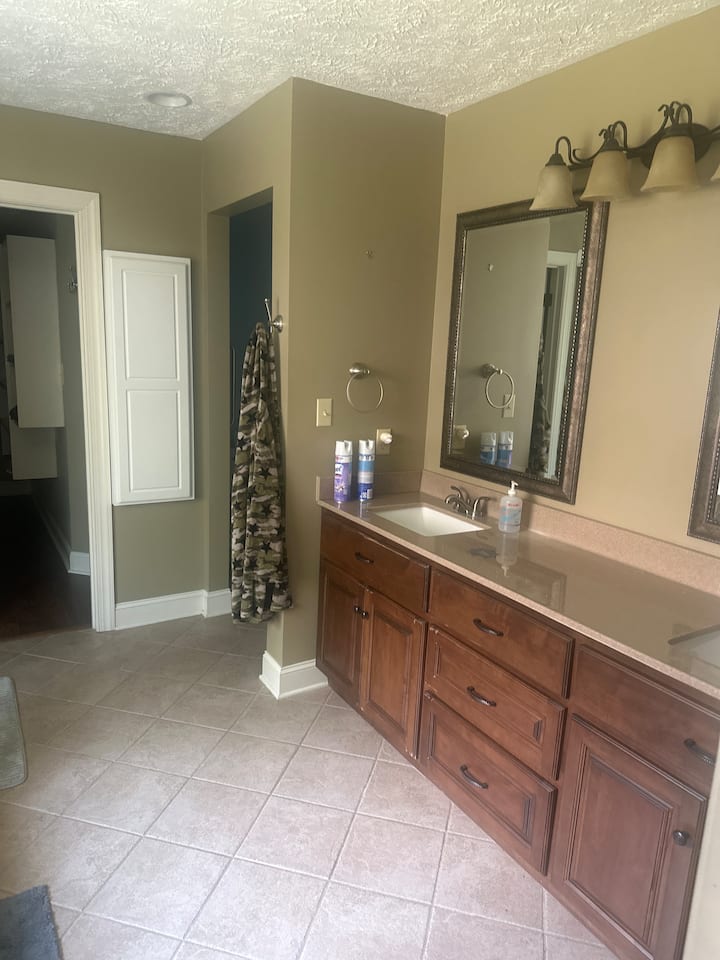 Nice Neighborhoods - Jackson, TN