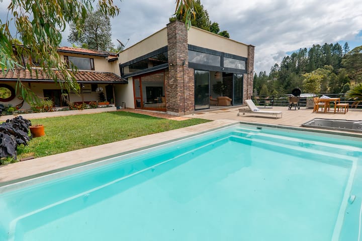 Arabian Lodge | Nature Design & Arabian Horses - La Ceja