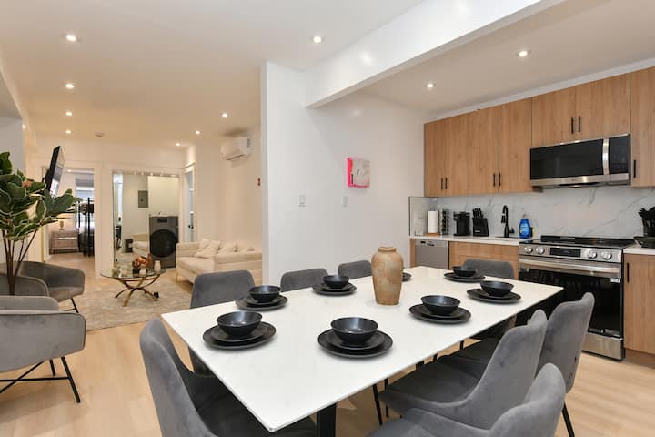 Designer Seaport Apartment - Sleeps 14 - Brooklyn, NY