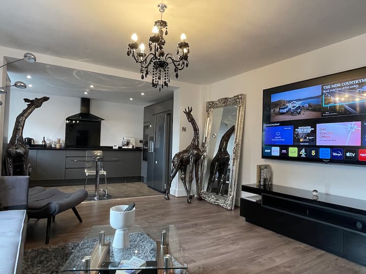 Birkdale Village Golf Apartment - Southport