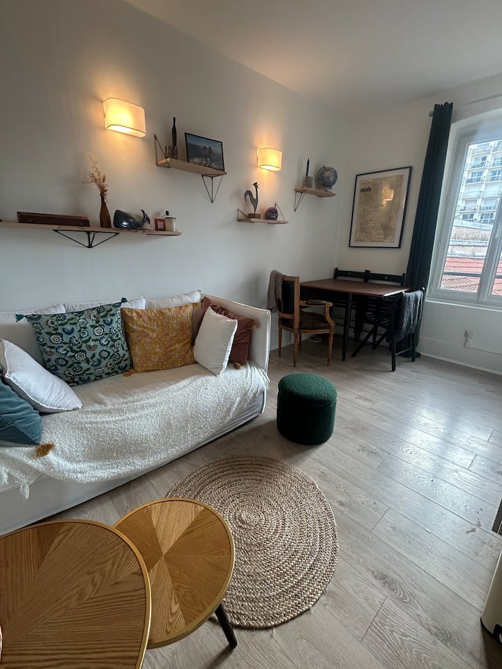 Appartement Calme Et Cosy Au Pied De Montmartre - Paris