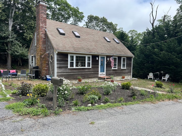 Blackfish Creek Cottage - Wellfleet, MA