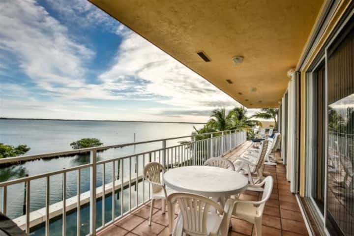 A Pirates Great Escape ~ 3bed/2baths  Ocean View B - Layton, FL