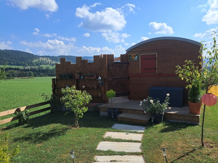 Location Insolite En Roulotte - Morteau
