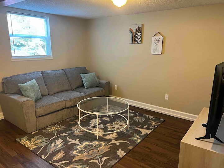 Little Blue House On Booker - Little Rock, AR