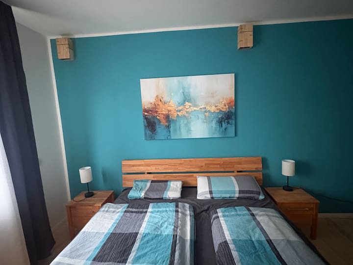 Ruhige Geräumige Unterkunft In Zentrumsnähe - Halle (Saale)