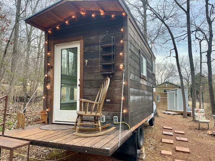 Cabin On Wheels • Cozy Forest And Farm Retreat - Travelers Rest, SC
