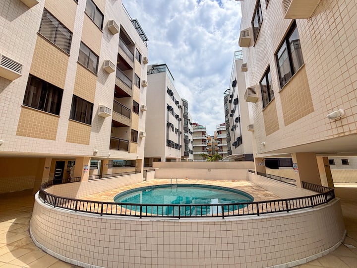 Apt Completo Piscina/jogos E Ar Cond. - Cabo Frio