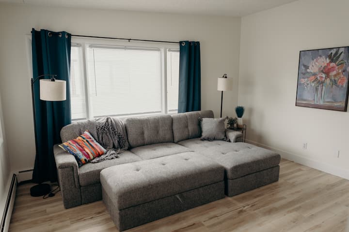 Affordable Apartmnt Near Airport - Anchorage, AK