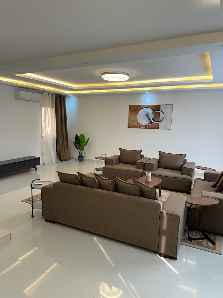 Appartement De 350 M²- Almadies - Dakar