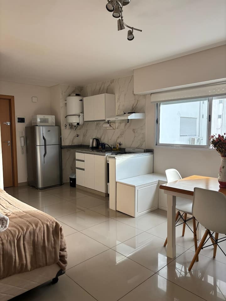 Moderno Loft - A Pasos De Avenidas - Centro - Rosario