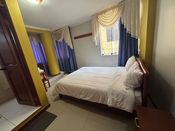 Alojamiento En Habitación - Cajamarca