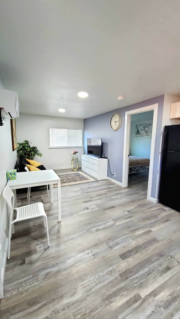 Cozy Guesthouse With Patio - Rancho Cordova, CA