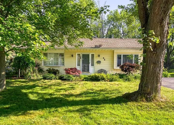 Cozy Cheektowaga Getaway - 蘭開斯特