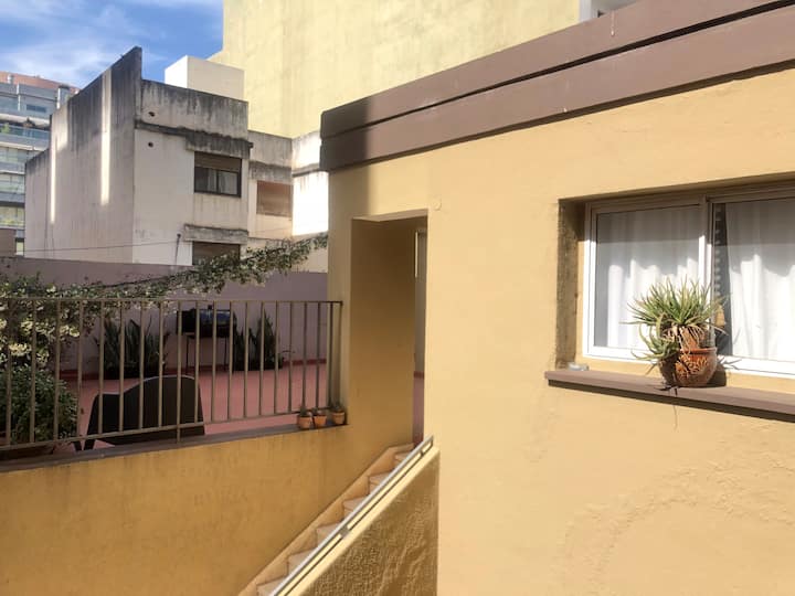 C/cochera, Terraza, Oficina/consultorio Y Asador. - Córdoba