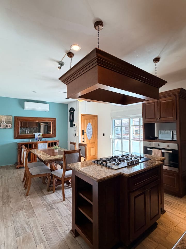 Casa Kohun / Zona Hotelera+wifi+ac+cocina Equipada - Cancún