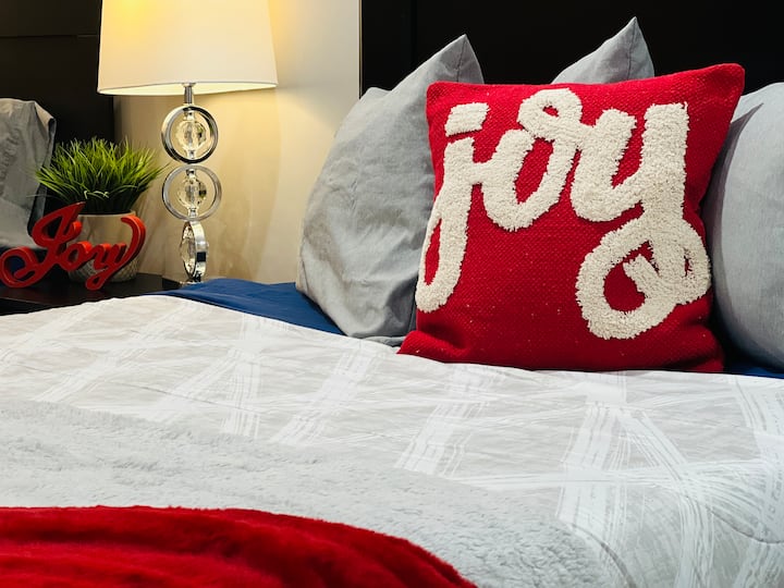 Prime Location|comfy|guest Suite|spacious - Shawnee, KS