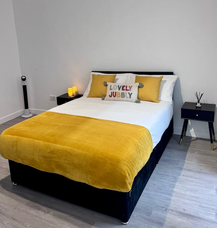 Studio #1-central Location Manchester-old Trafford - Manchester