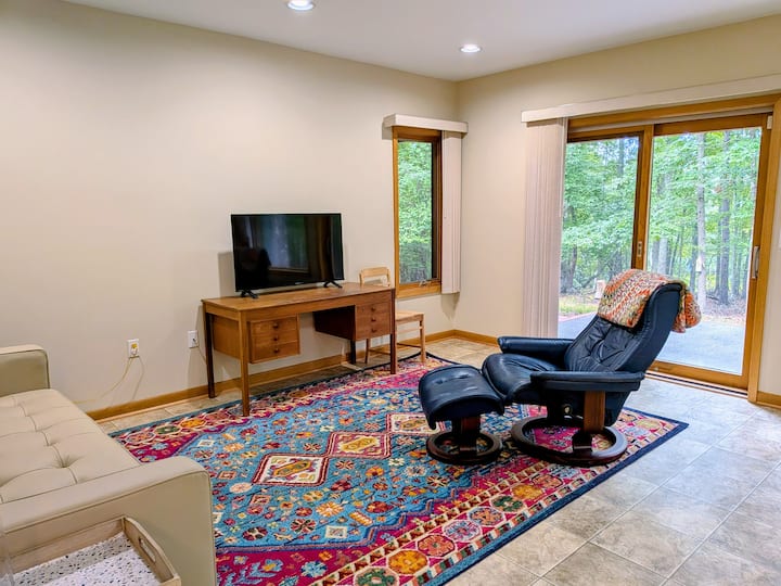 Jefferson Forest Oasis (Entire Floor)—4 Mi To Vt - Blacksburg, VA