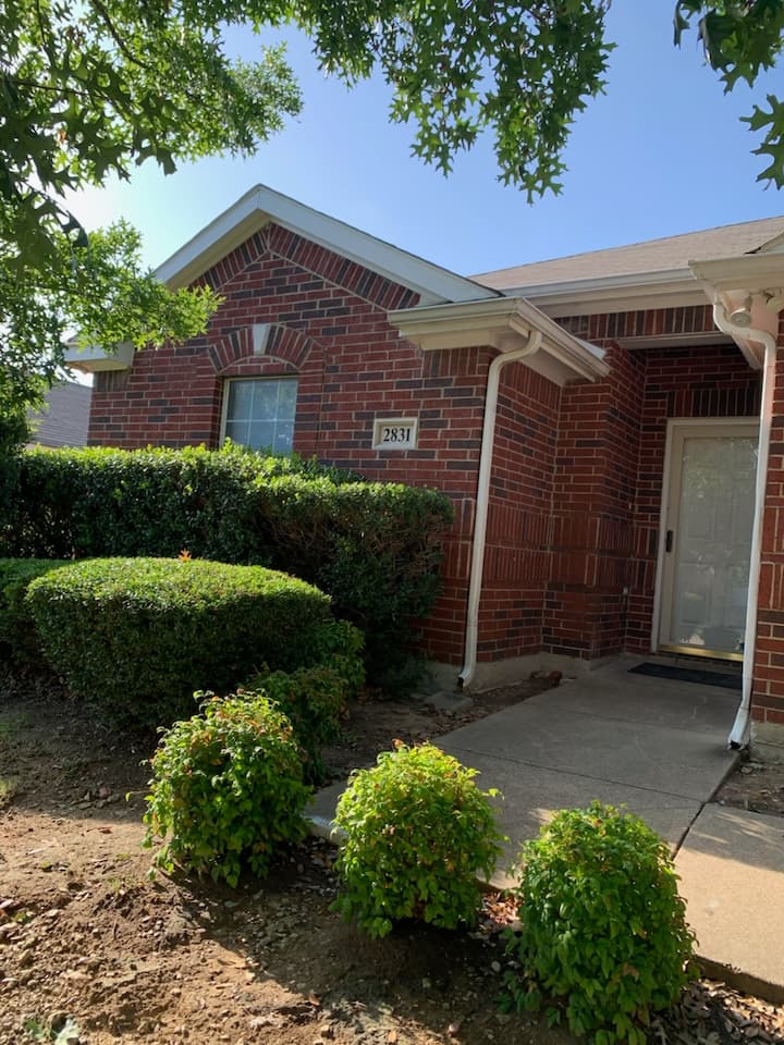 Home Away From Home - DeSoto, TX