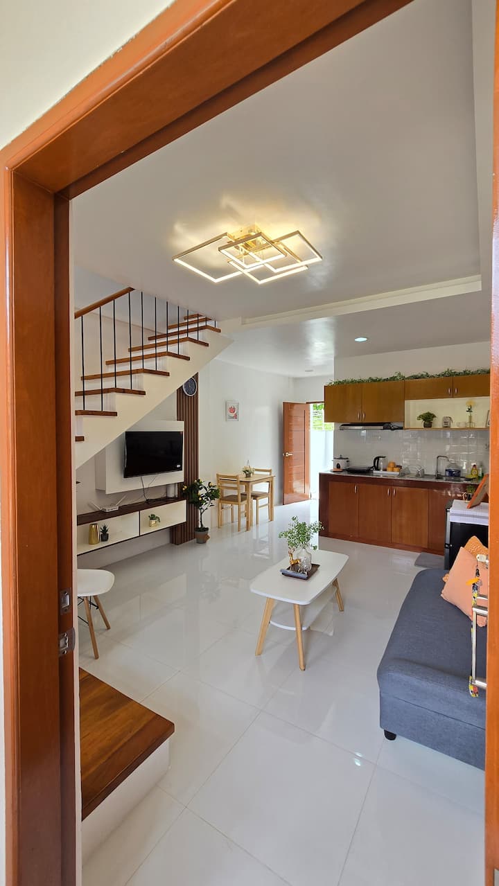Top Location Near Sm Sorsogon. New 2br 2cr Unit. - Sorsogon
