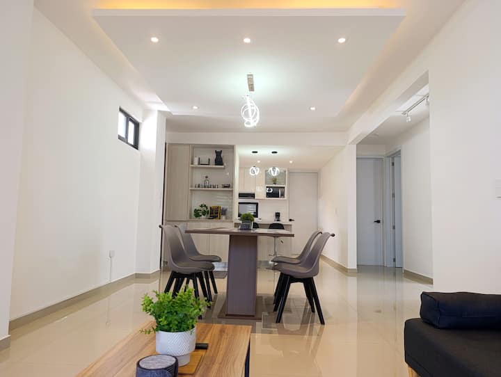 Departamento En Araucarias: Estilo Y Ubicación - Xalapa