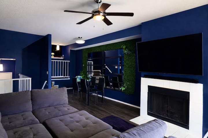 Dfw Townhome W/ Garage Access 15 Min From Airport - Bedford, TX