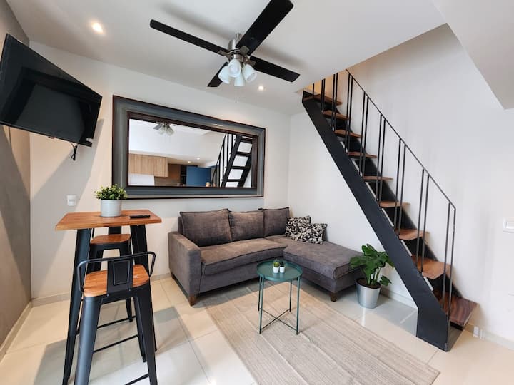 Depa Acogedor, 2 Hab En Col Americana: Cama King - Guadalajara