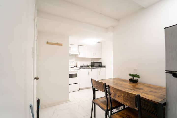 Cozy 2br Private Scarborough Apt - Toronto