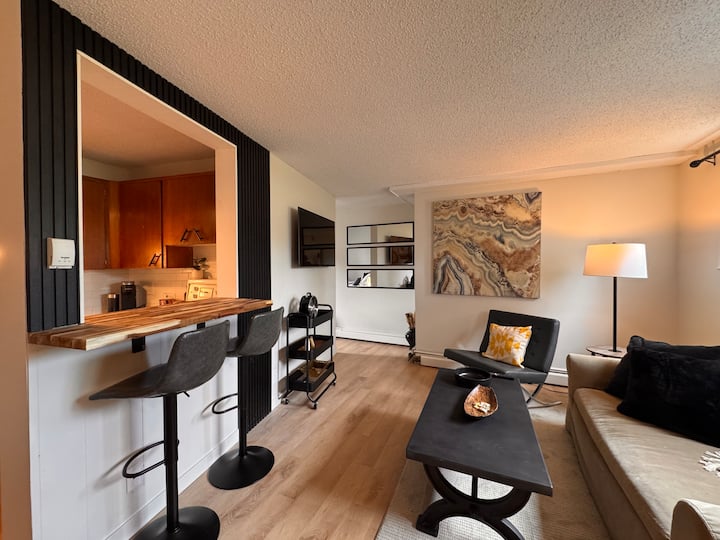 The Prairie Nest - Grande Prairie