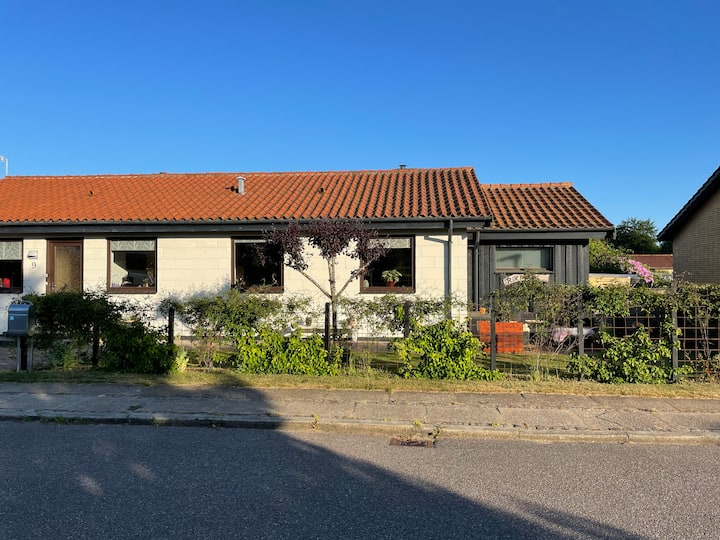 Idylisk Byhus Nær Skov Og Strand - Juelsminde