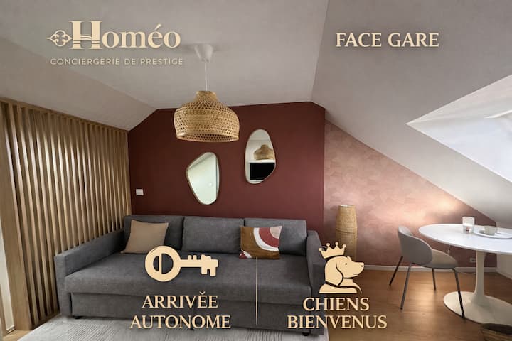 Le Précieux De La Gare - Saint-Pierre-des-Corps