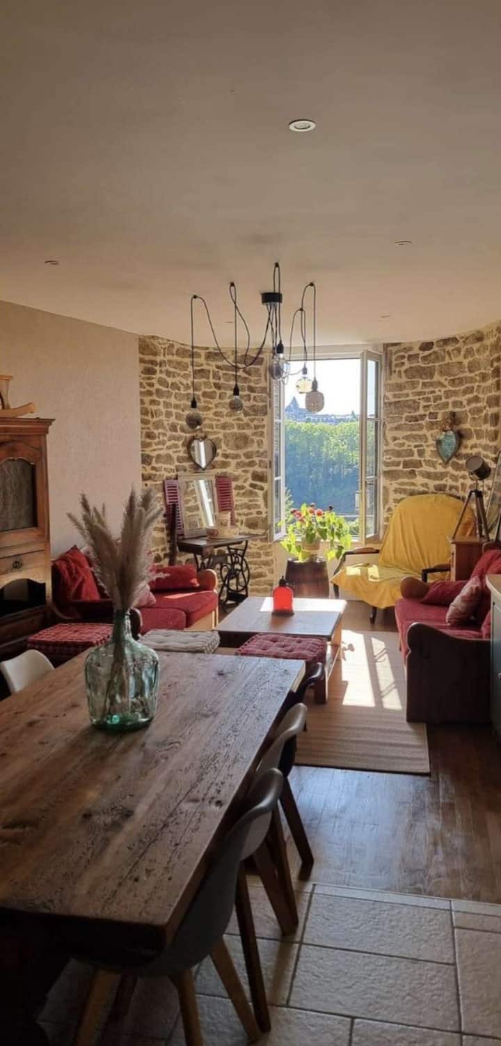 La Tourelle Face Aux Remparts - Dinan